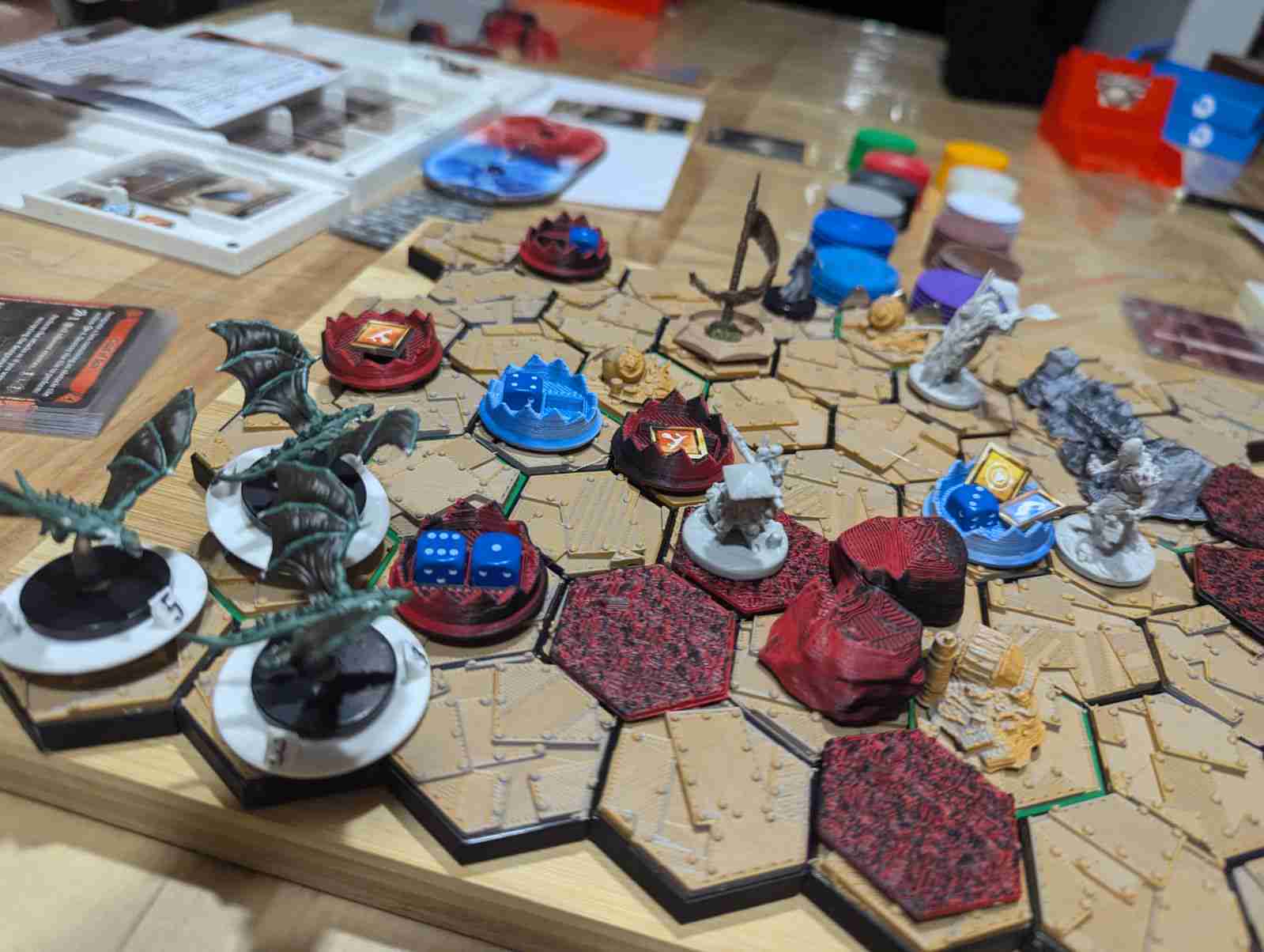 Frosthaven – Scrap Pit (35) | Streets & Spores