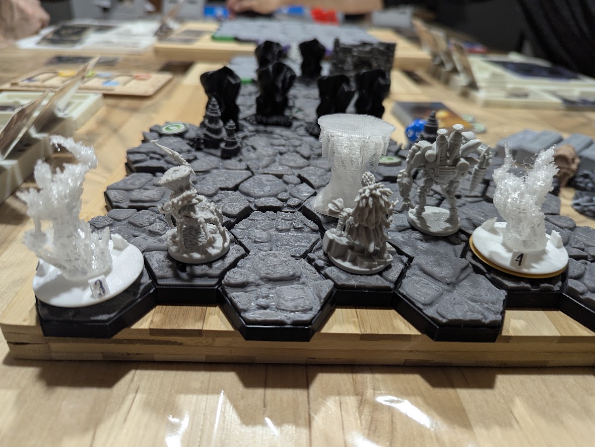 Frosthaven – A Giant Block of Ice (72) | Streets & Spores